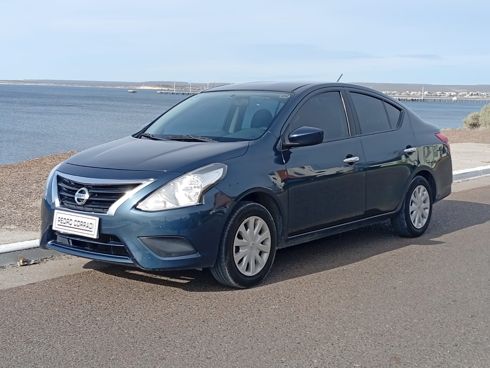 NISSAN VERSA - Pedro Corradi